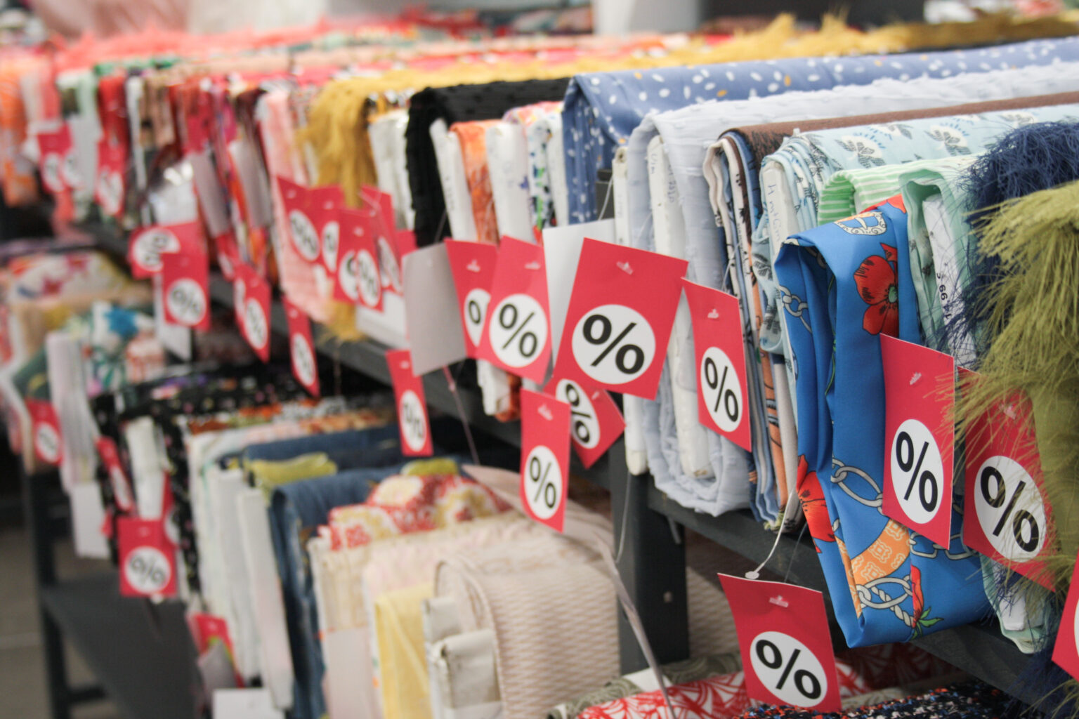 27.12.2025 bis 31.01.2026: Winterschlussverkauf in allen Filialen! › GLAESERtextil